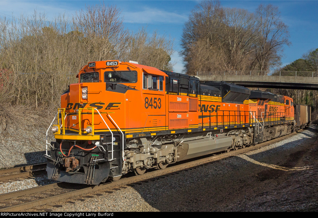 BNSF 8453